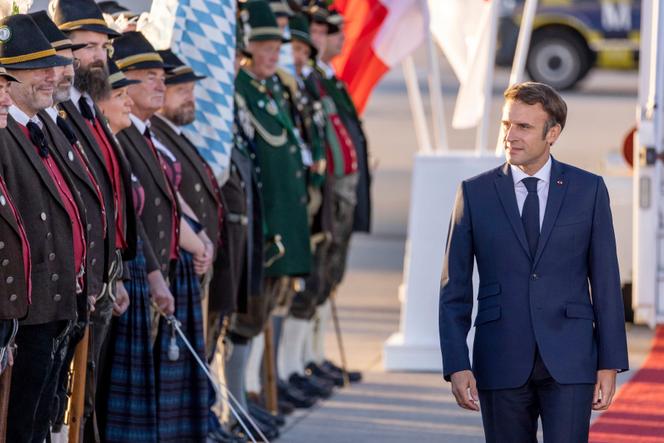 Macron tasks French PM with new talks to form 'government of action'