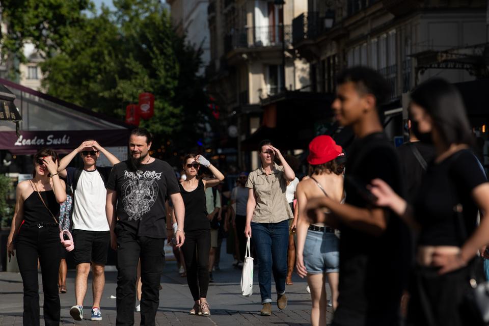 Canicule : hyperthermie, déshydratation, coup de chaleur... impact a la ...