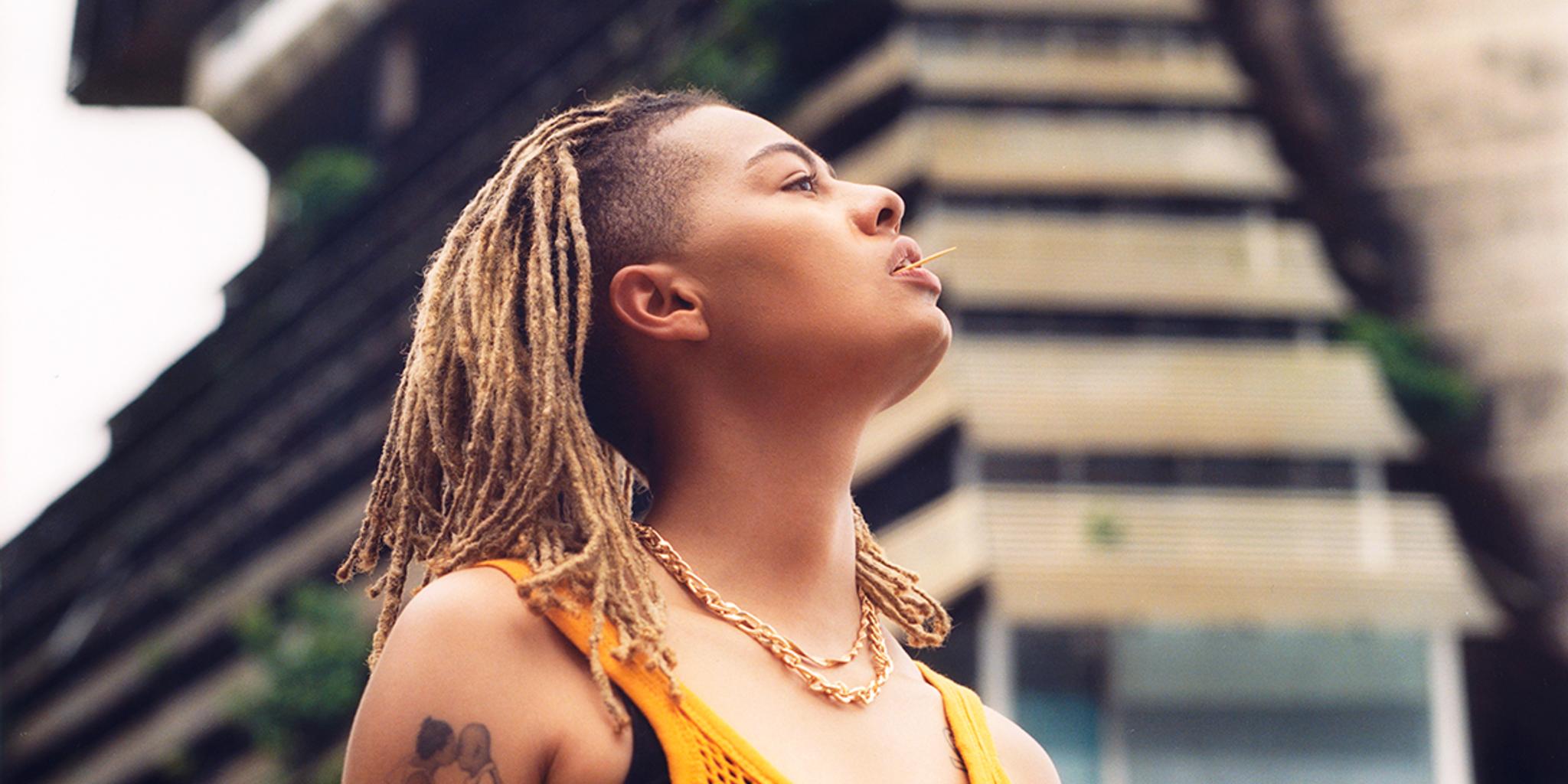 La rappeuse Lala &ce apporte « une touche de soleil dans des cœurs ...