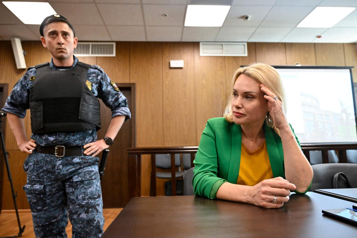 Russian journalist who protested live on air against Ukraine war detained
