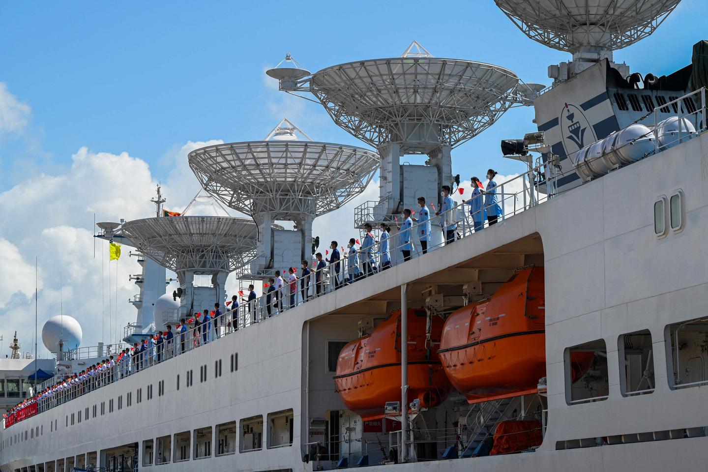 Controversial stopover of a Chinese surveillance ship in Sri Lanka ...