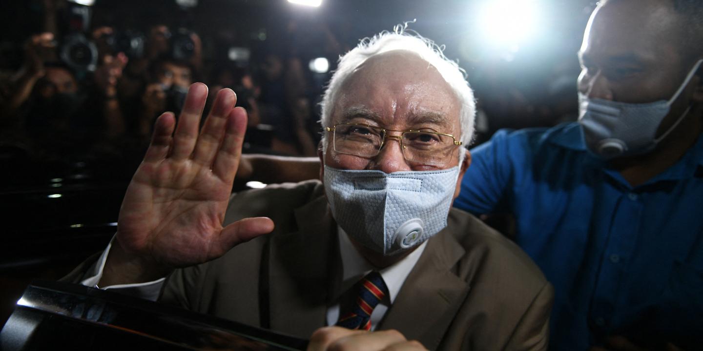 Former Malaysian Prime Minister Najib Razak taken into custody