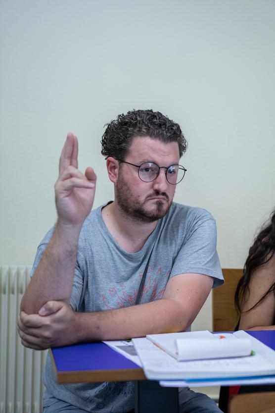 « On ne sait pas bien où on va » : au cœur de la formation express des enseignants contractuels