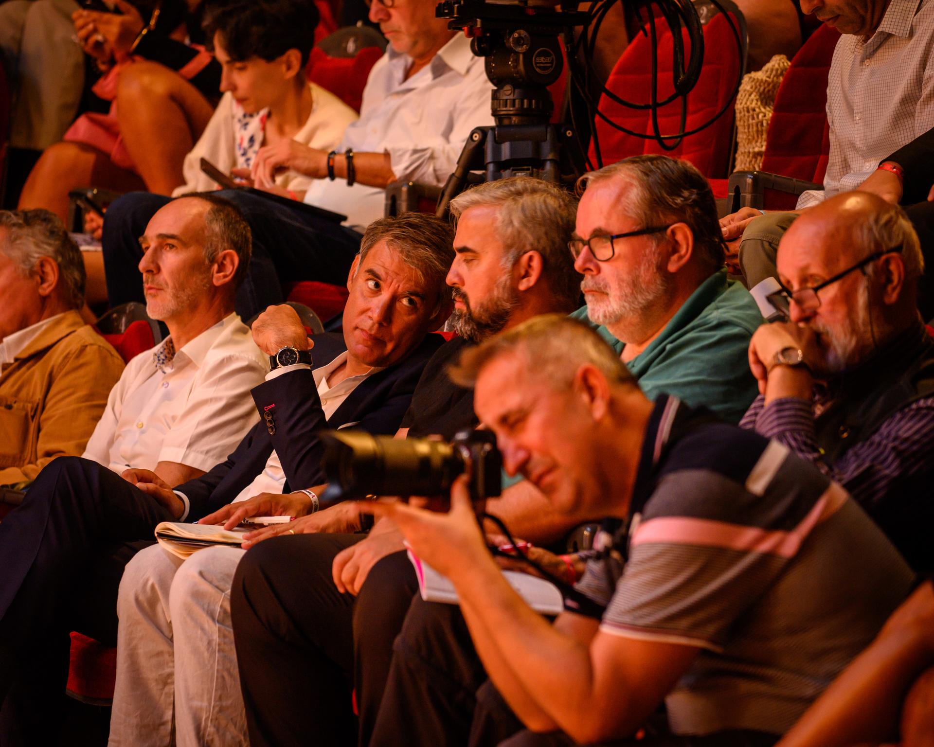Olivier Faure veut « tourner la page » des divisions et propose à la ...