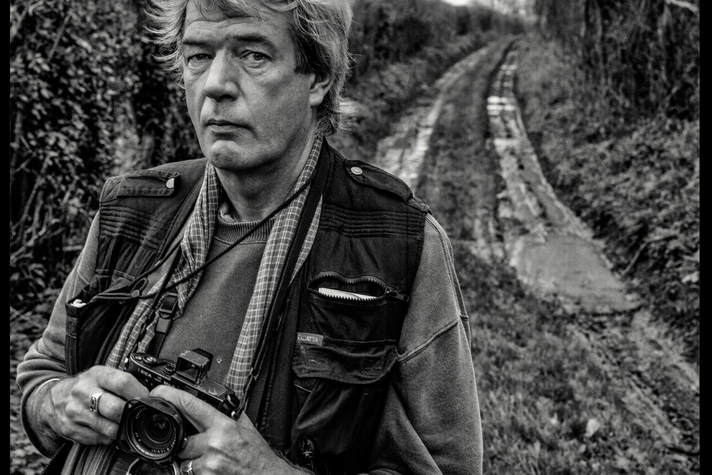 Death of Tim Page, photographer risk-all of Vietnam | Altus Intel