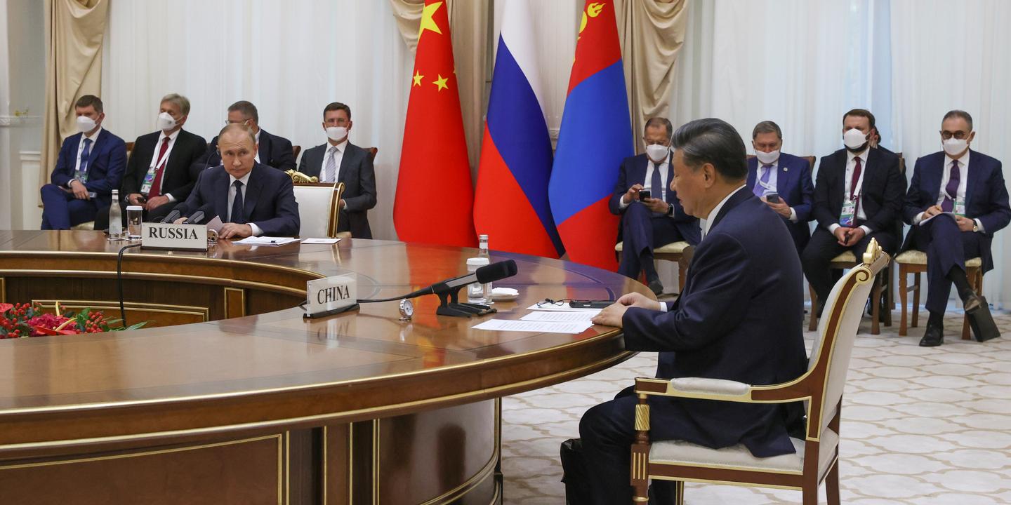Putin, Xi hail 'great power' ties at talks defying West
