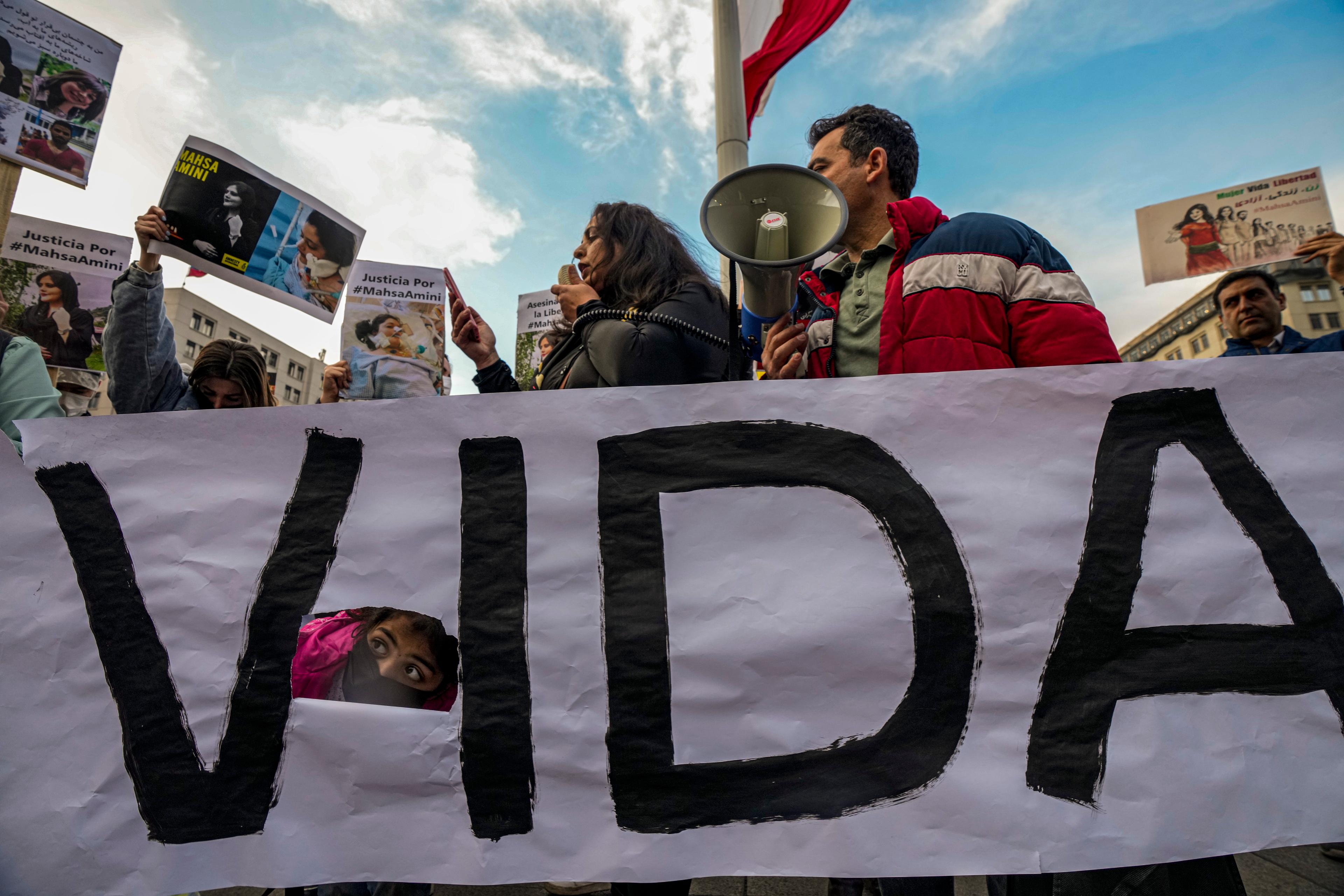 In pictures: The uprising of Iranian women across the world