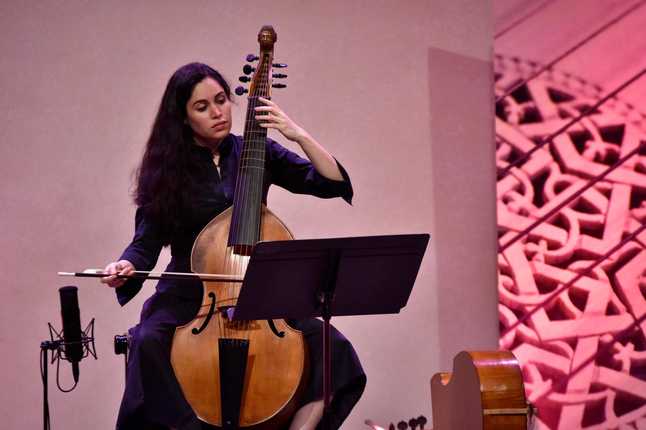 Au Festival d’Ambronay, le jeu vif-argent de la violiste Lucile Boulanger