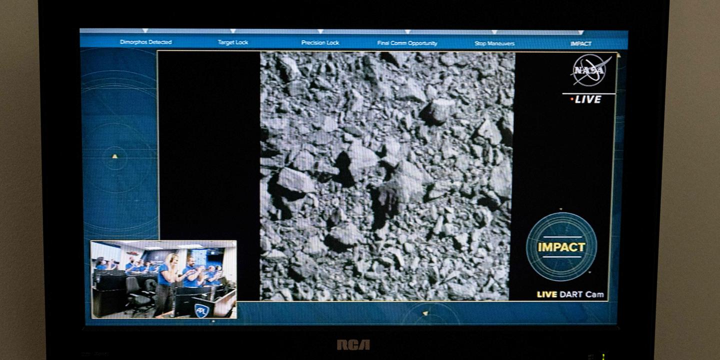DART, la mission-suicide de la NASA, s’écrase avec succès à 22 000 km/h ...
