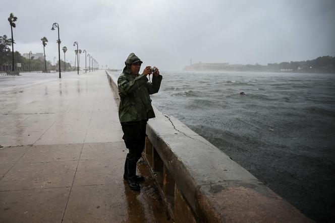 Hurricane Ian strikes Cuba, Florida braces for 'devastating' damage