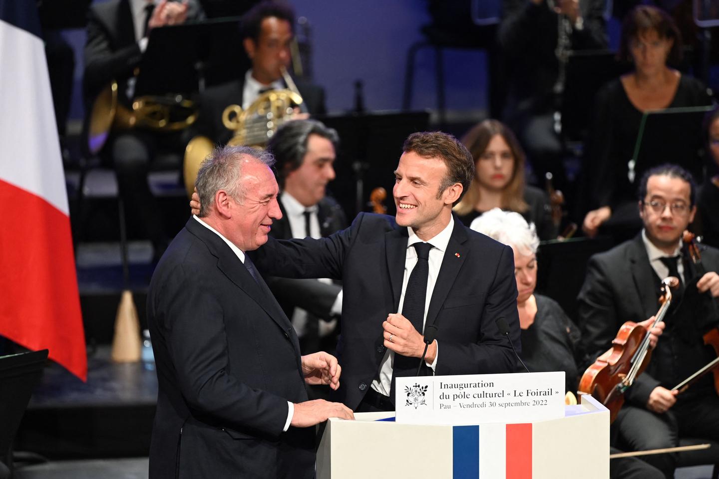 Emmanuel Macron and François Bayrou display a good fixed agreement in ...
