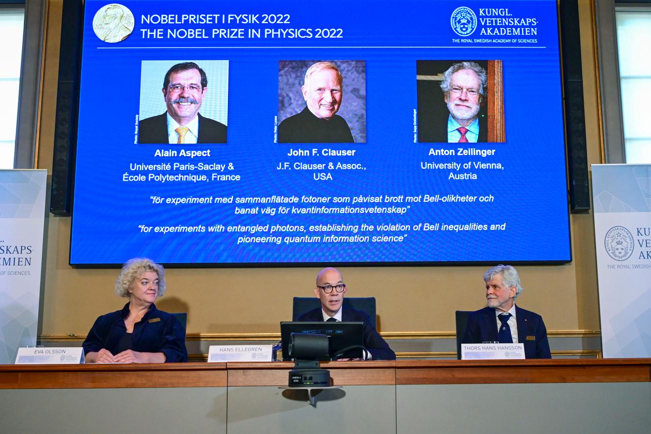 Le prix Nobel de physique 2022 attribué au Français Alain Aspect, un ...
