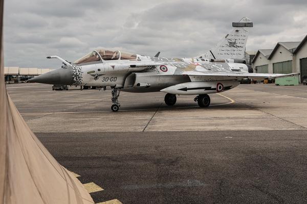 French military strengthens position on Europe's eastern flank