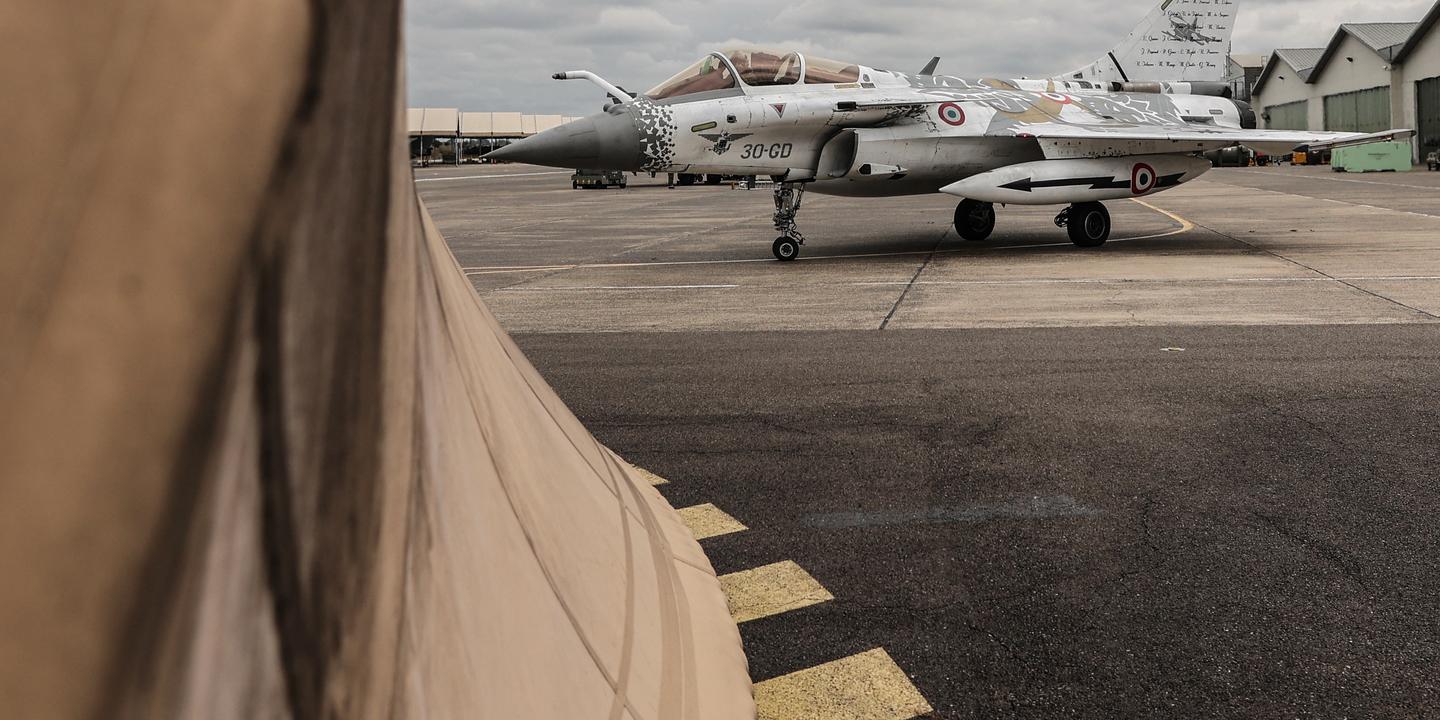 French military strengthens position on Europe's eastern flank