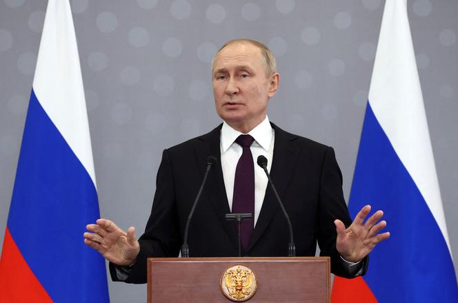 Defiant Putin says Russia 'doing everything right' in Ukraine as Kyiv's ...