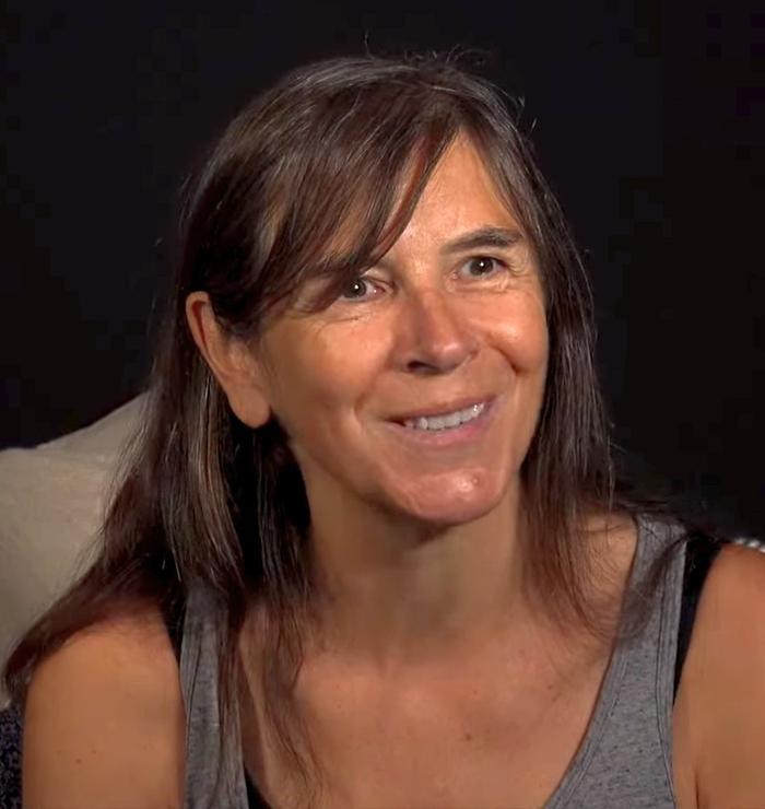 « C’est plus beau là-bas », de Violaine Bérot : les chemins tortueux d ...