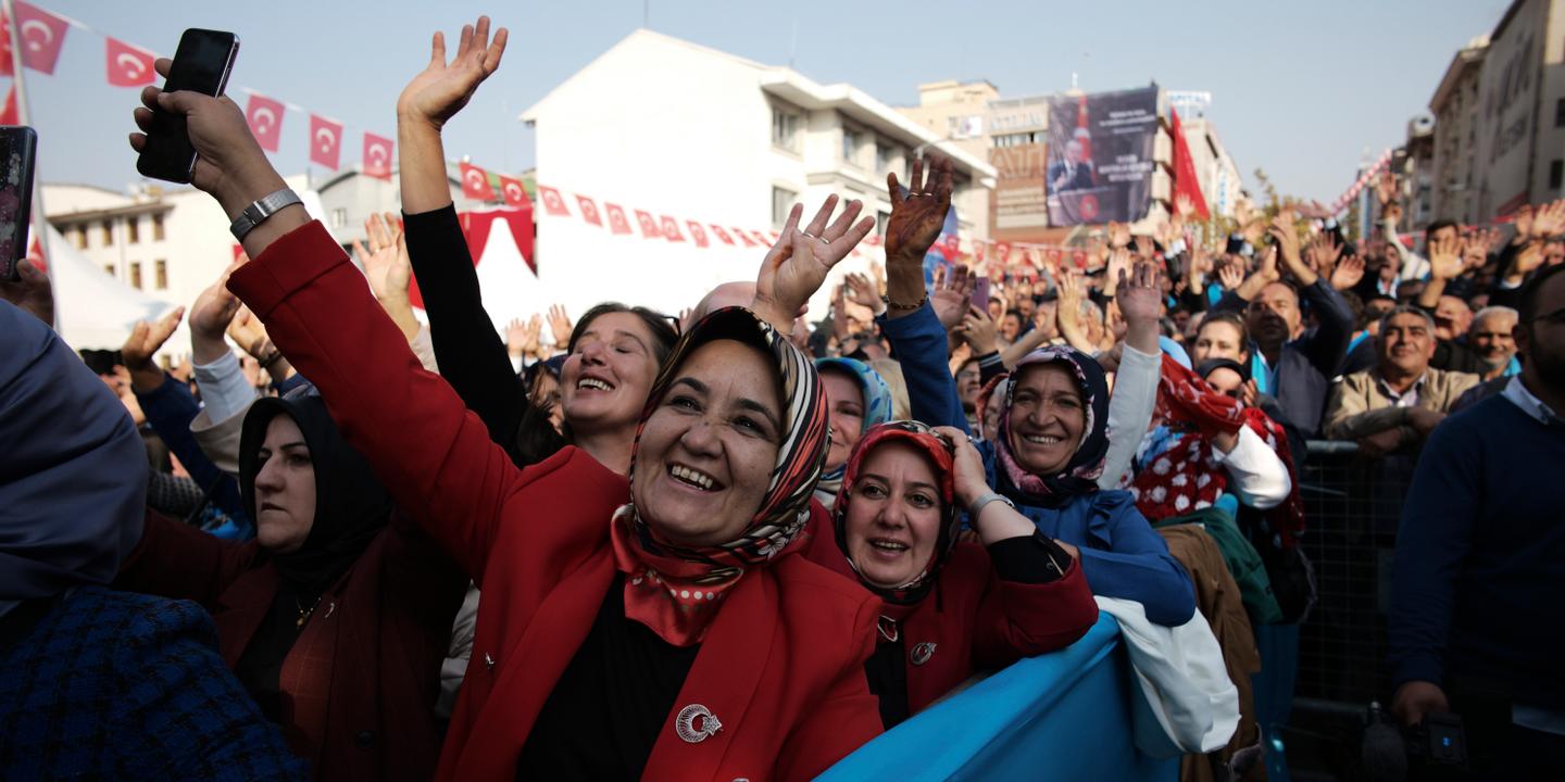 En Turquie, le président Erdogan propose un référendum pour garantir le ...