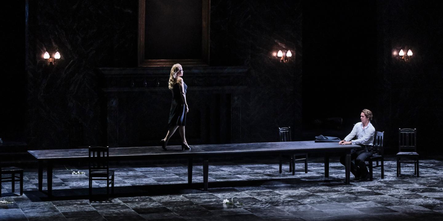 A l’Opéra du Rhin, bijoux volés, luth magique et conte cruel