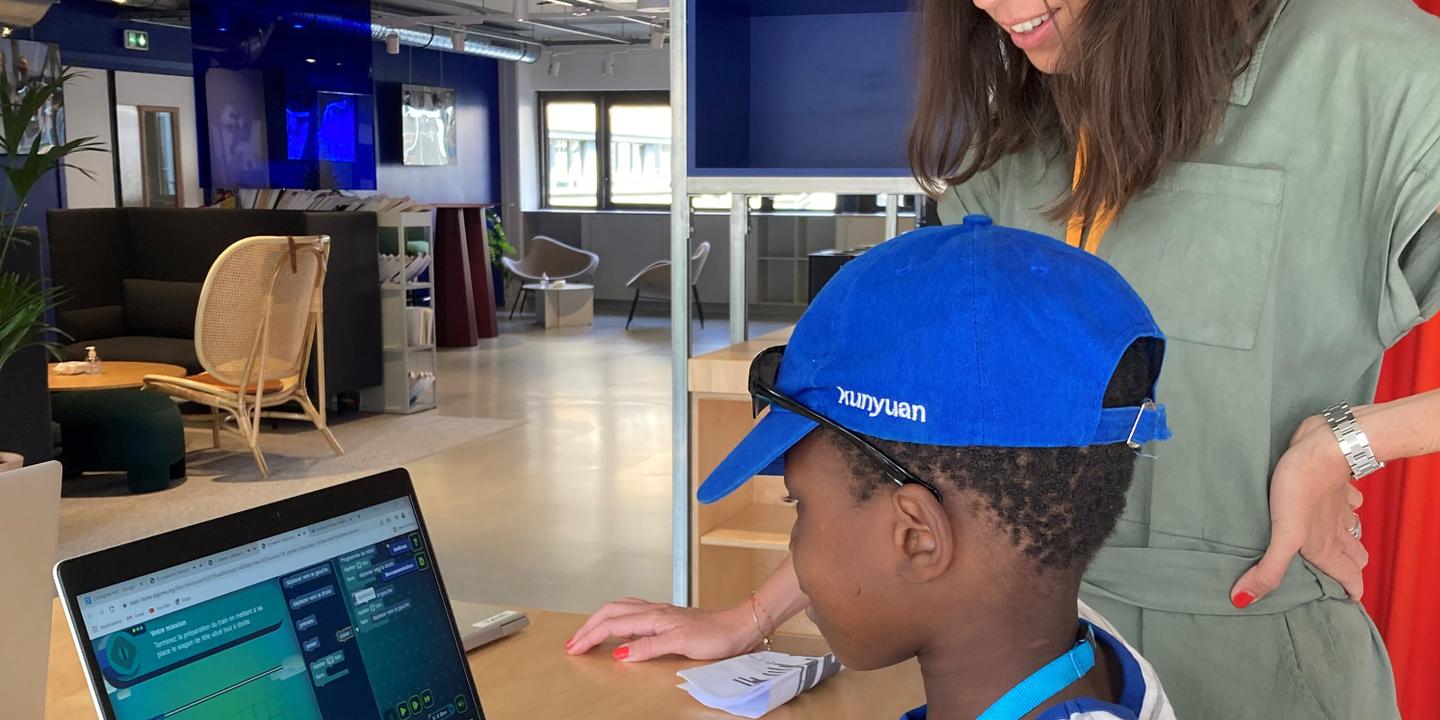 Avec Citizen Code Python, coder devient un jeu d’enfant