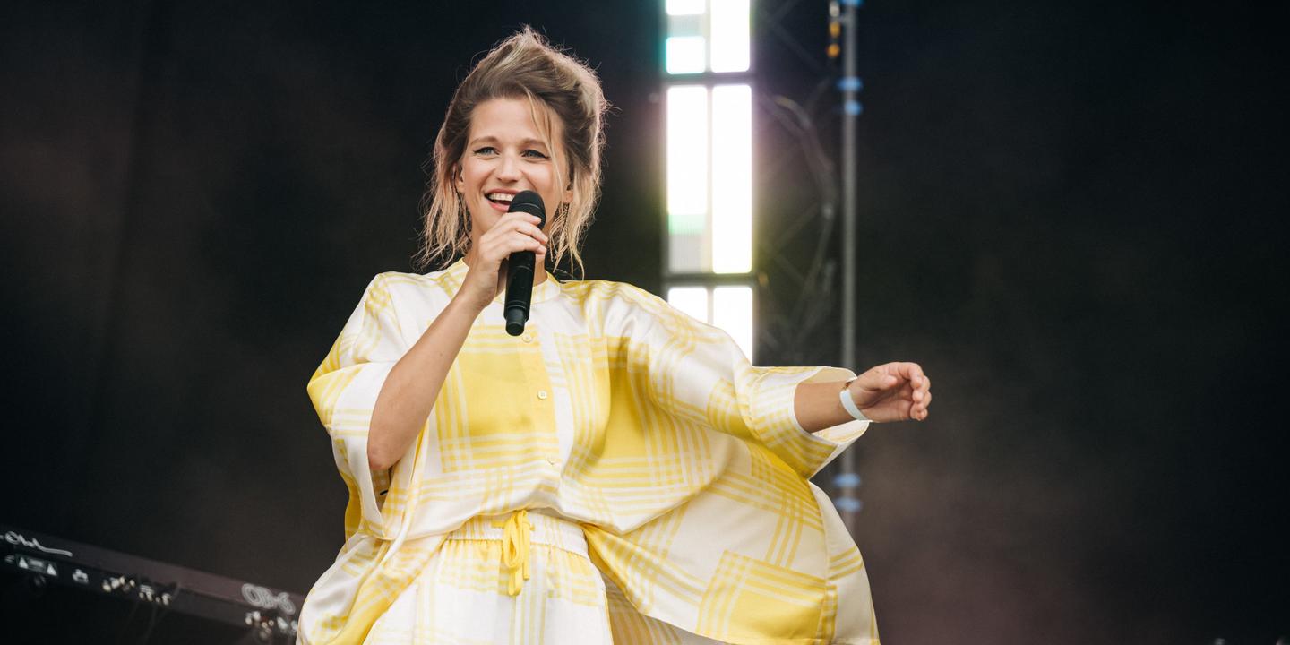 Podcast. Selah Sue on her depression: 'A lot of people see sadness as a ...