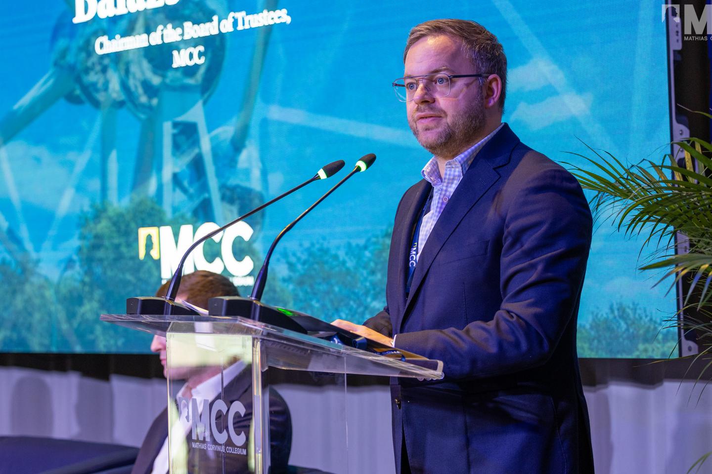 New Hungarian think tank arrives on battleground of ideas