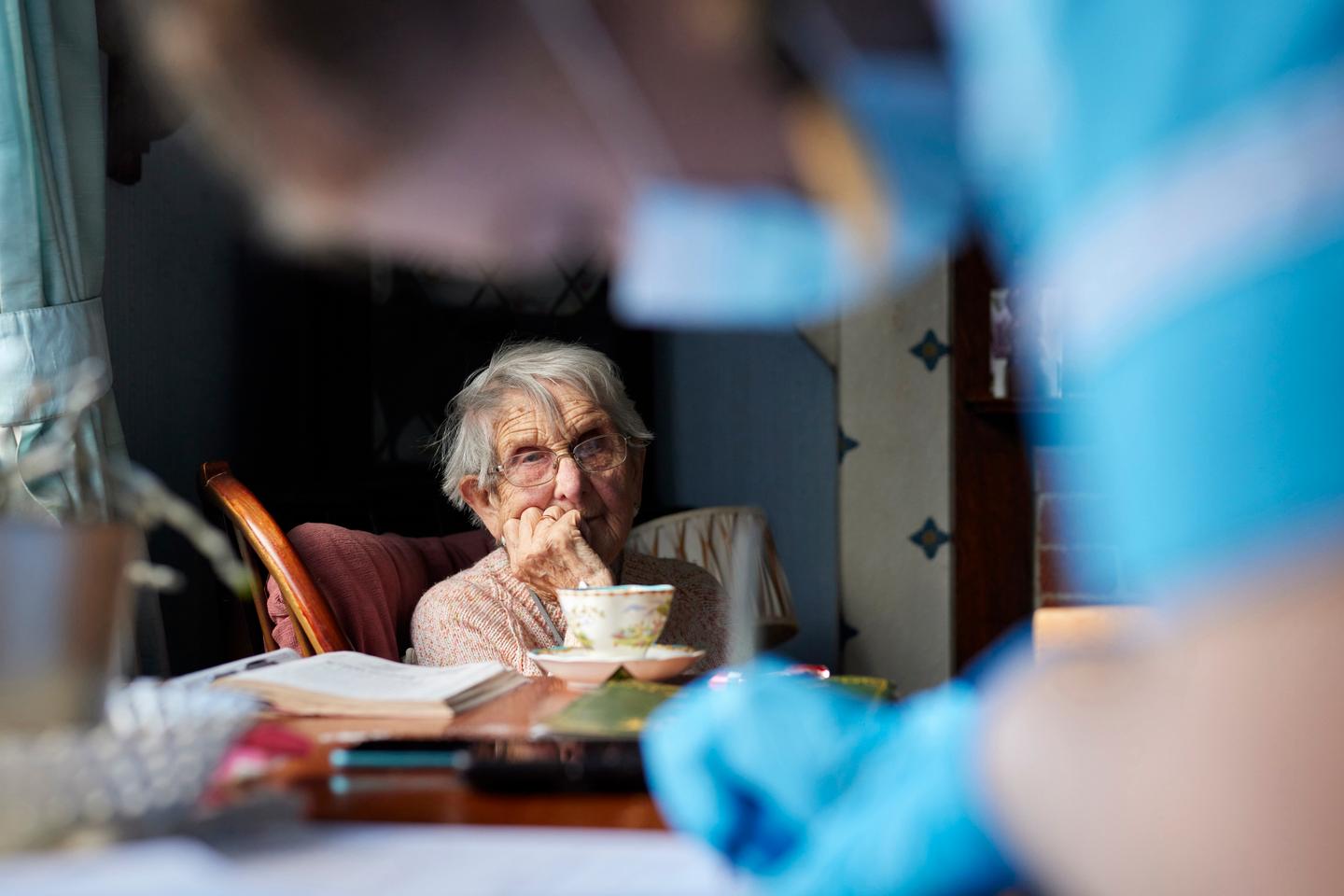 Mired in a funding crisis, England struggles to care for its elderly ...