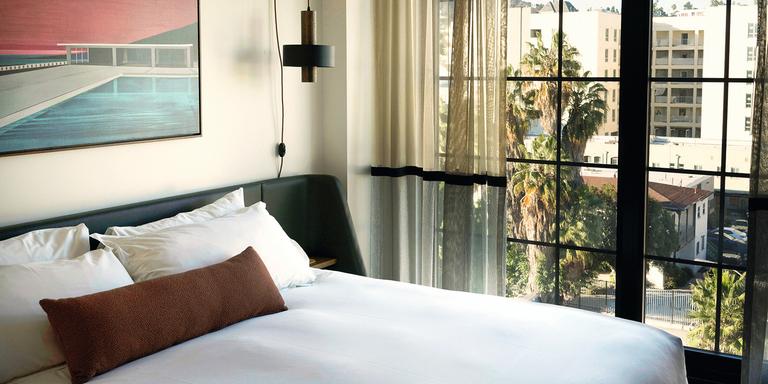 Hollywood, une chambre, cinq possibilités