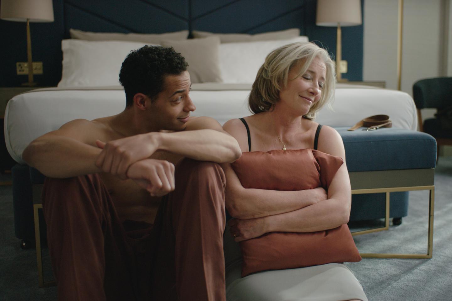 « Mes Rendez-vous avec Leo » : pas de deux érotique dans une chambre d’hôtel