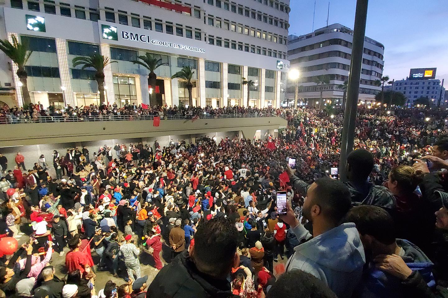 In streets of Casablanca, Euphoria of Moroccans after historic victory ...