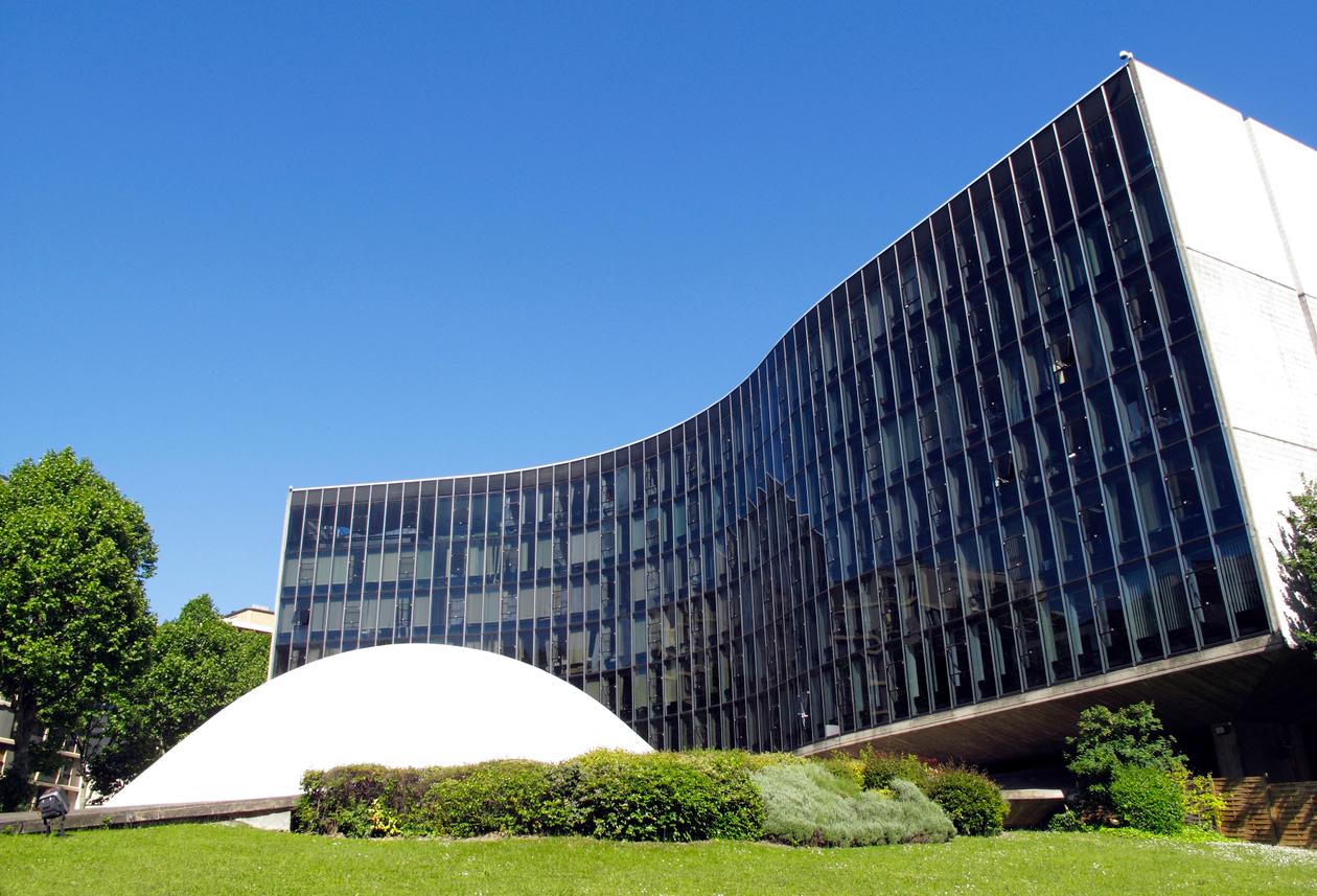 Paris à vélo : 10 lieux à découvrir de la place du Colonel-Fabien à ...