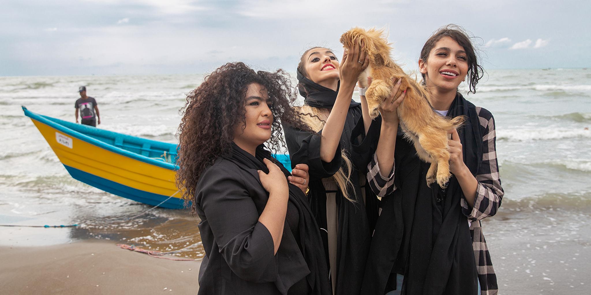 Dans l’objectif de Forough Alaei, une jeunesse iranienne en liberté surveillée