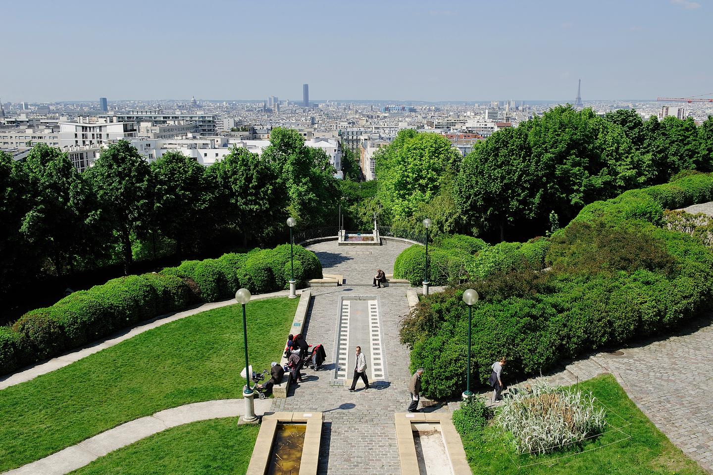 Paris à vélo : 10 lieux à découvrir de la place du Colonel-Fabien à ...
