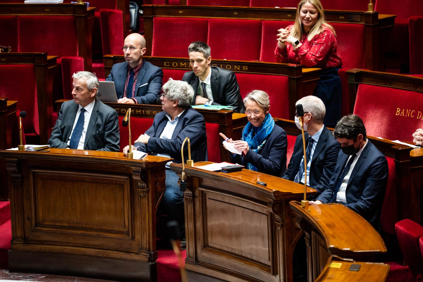 Un Dixième 49 3 Du Gouvernement Pour Faire Adopter Le Projet De Loi De