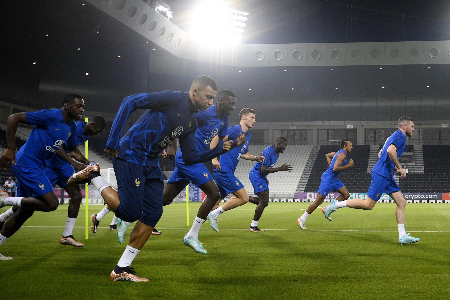 L’équipe de France au complet pour son dernier entraînement avant la ...