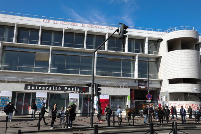 A l’université Paris-VIII, des étudiants obtiennent la levée de la ...