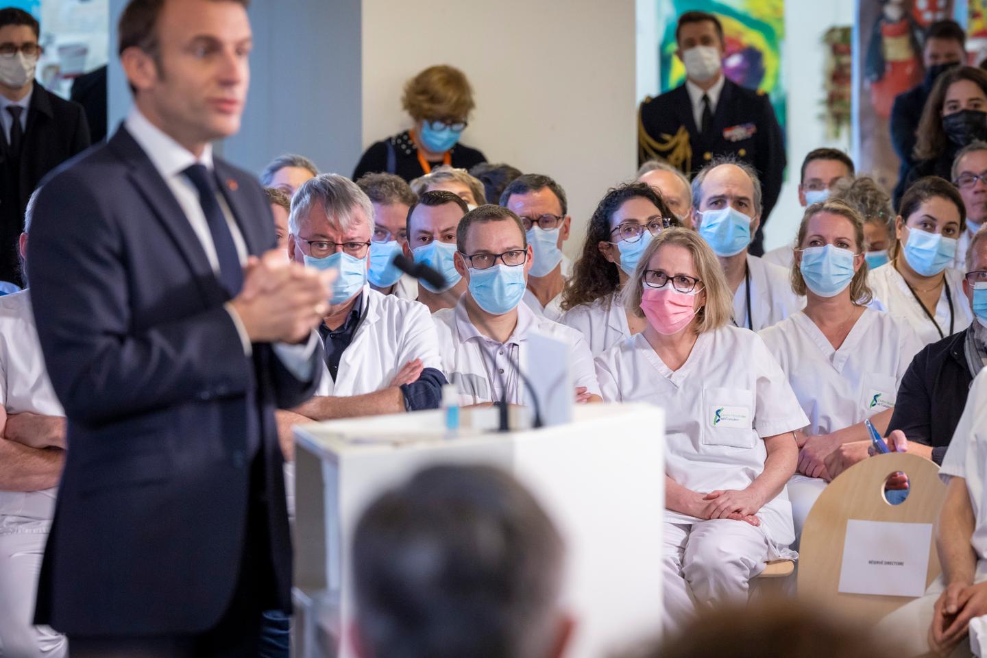 « C’est à l’hôpital, le maillon public du système de santé, que réside ...