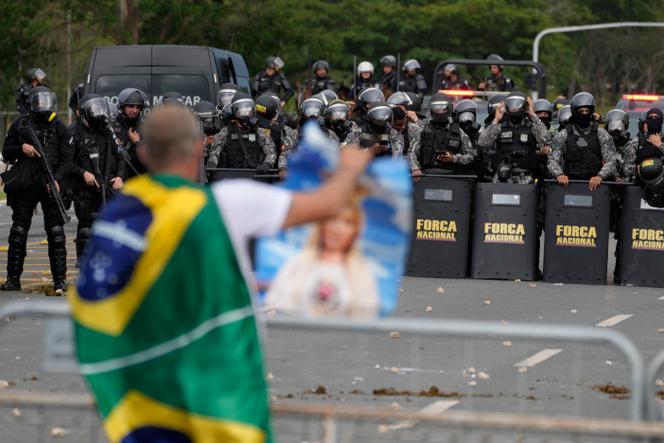 Security forces under scrutiny after 'foreseeable' Brazil riots