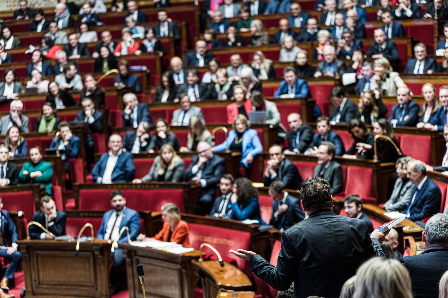 Pension reform: around 20,000 amendments deposited in Assembly | Altus ...