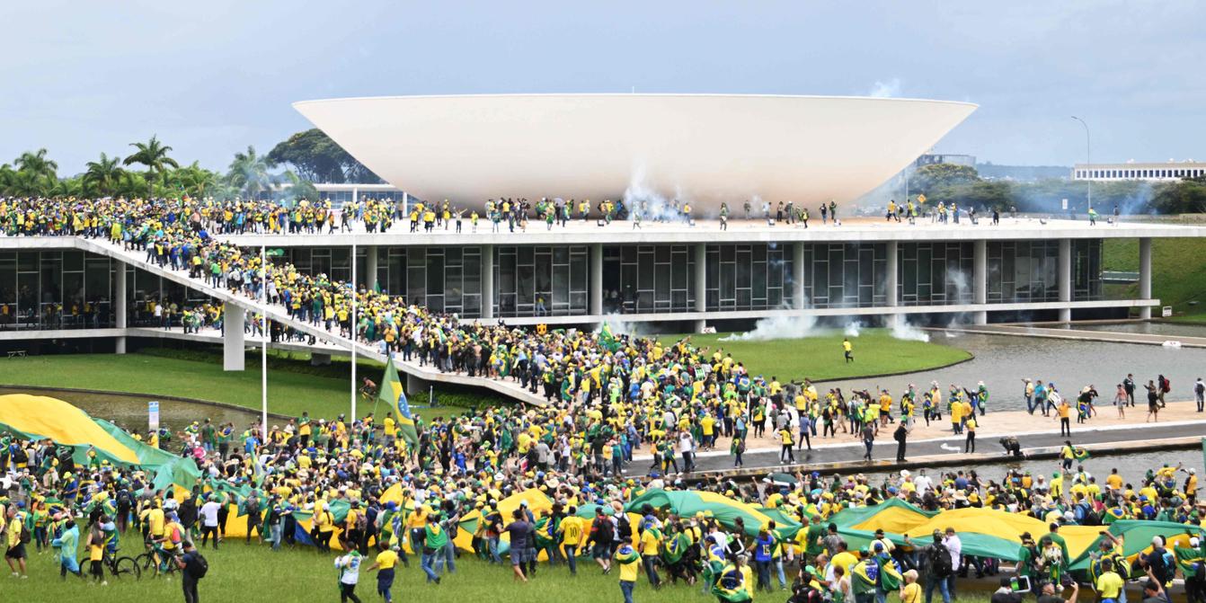 passeata fora coloring pages