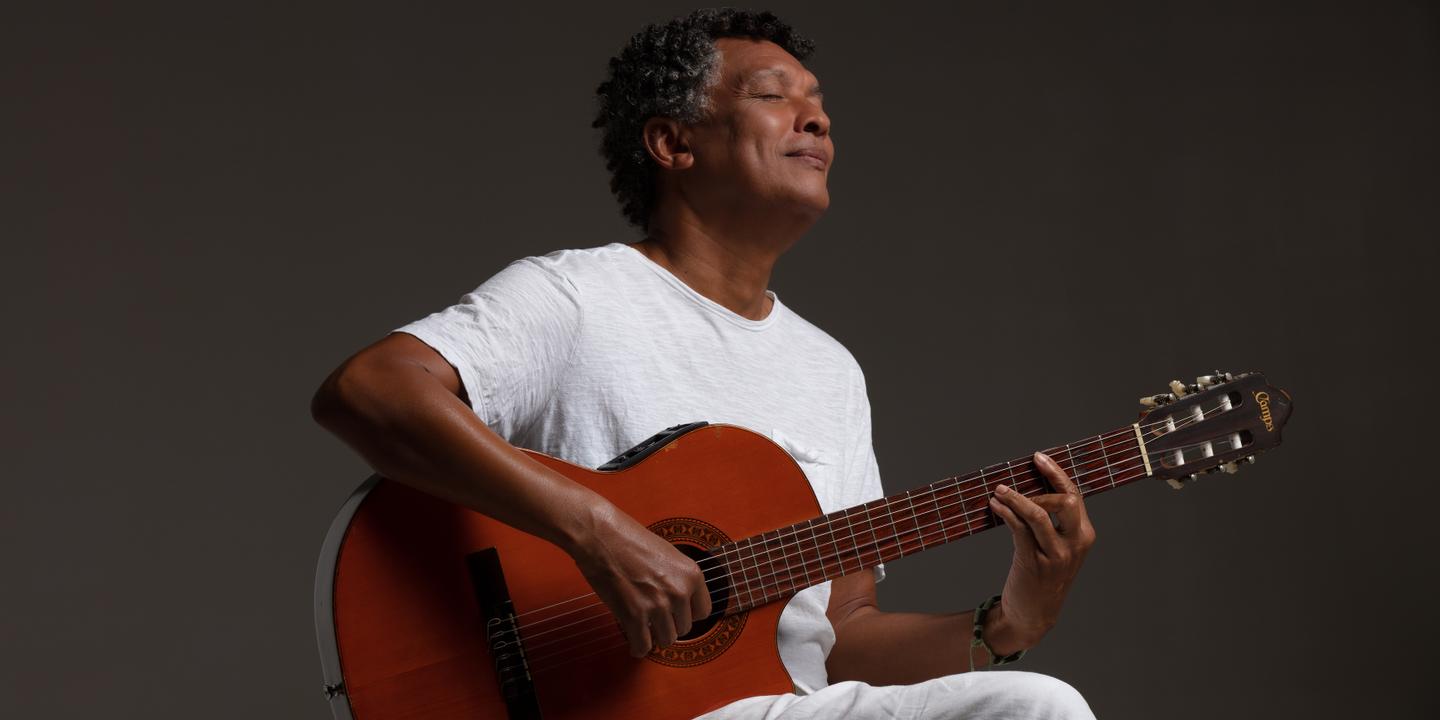 Musique : l’hymne aux migrations de Mario Lucio