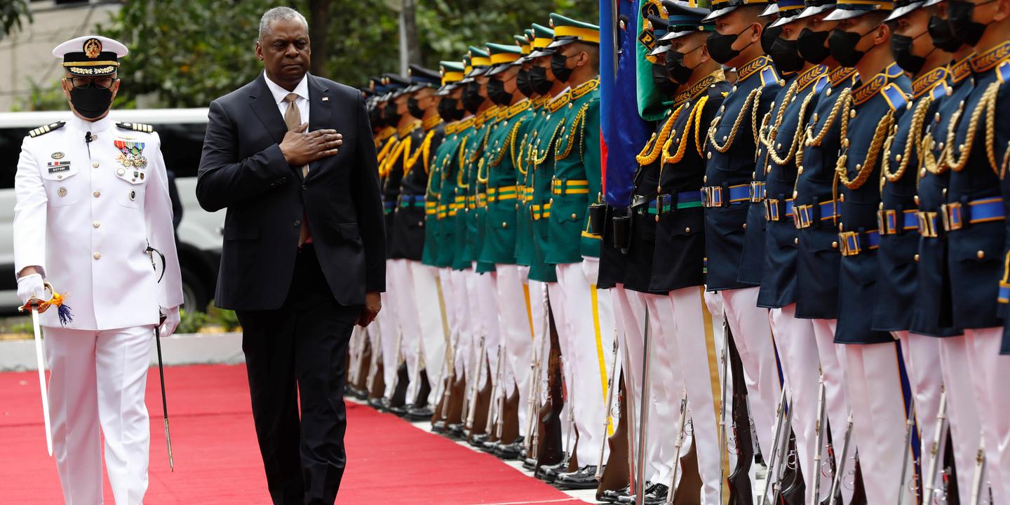 US gains access to four new Philippine military bases