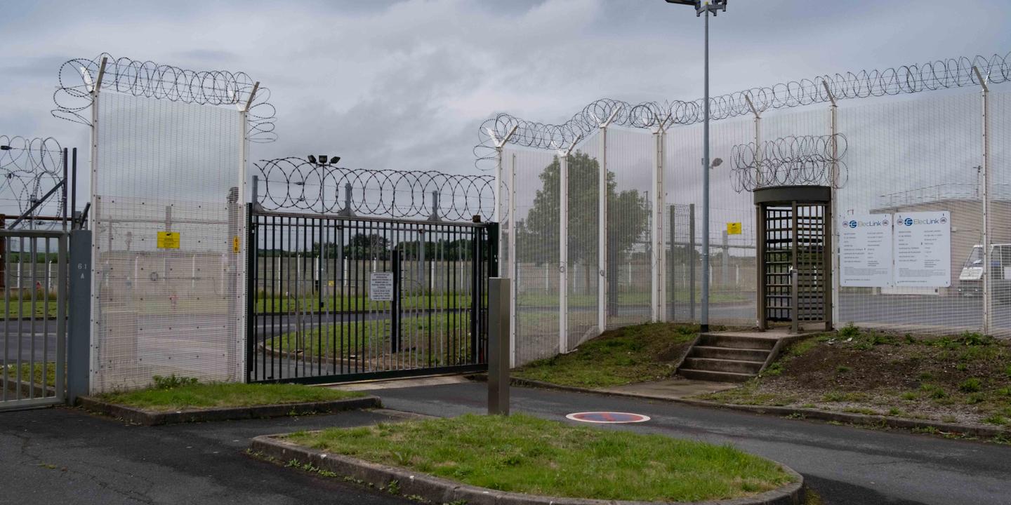 Calais, the French bunker border city pushing migrants into the English ...