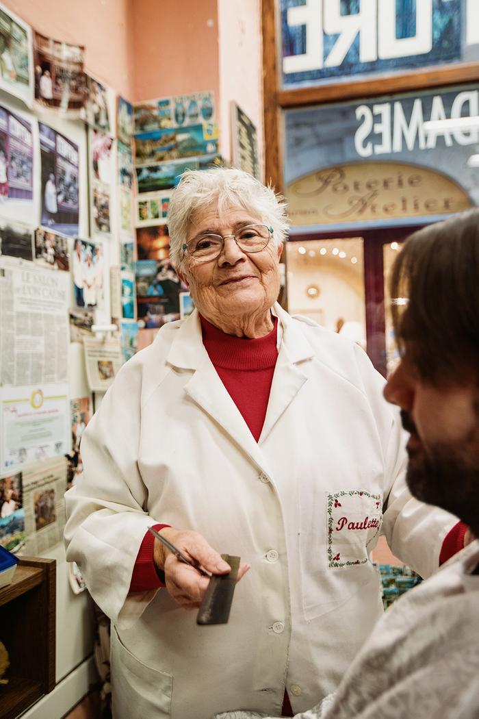 Dans le Gard, Paulette, la coiffeuse « inretraitable » : « Mon salon, c ...