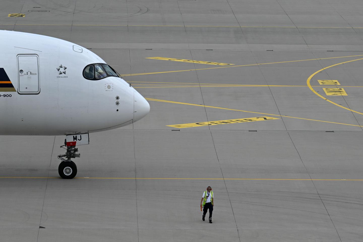 Munich airport scraps flights Friday over strike