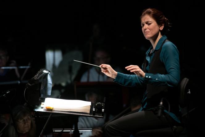 Débora Waldman, cheffe d’orchestre passionnément