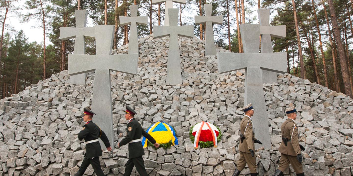 Ghosts of Stalinist terror haunt Kyiv's outskirts