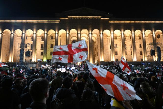 Tens of thousands continue protesting in Georgia despite government ...