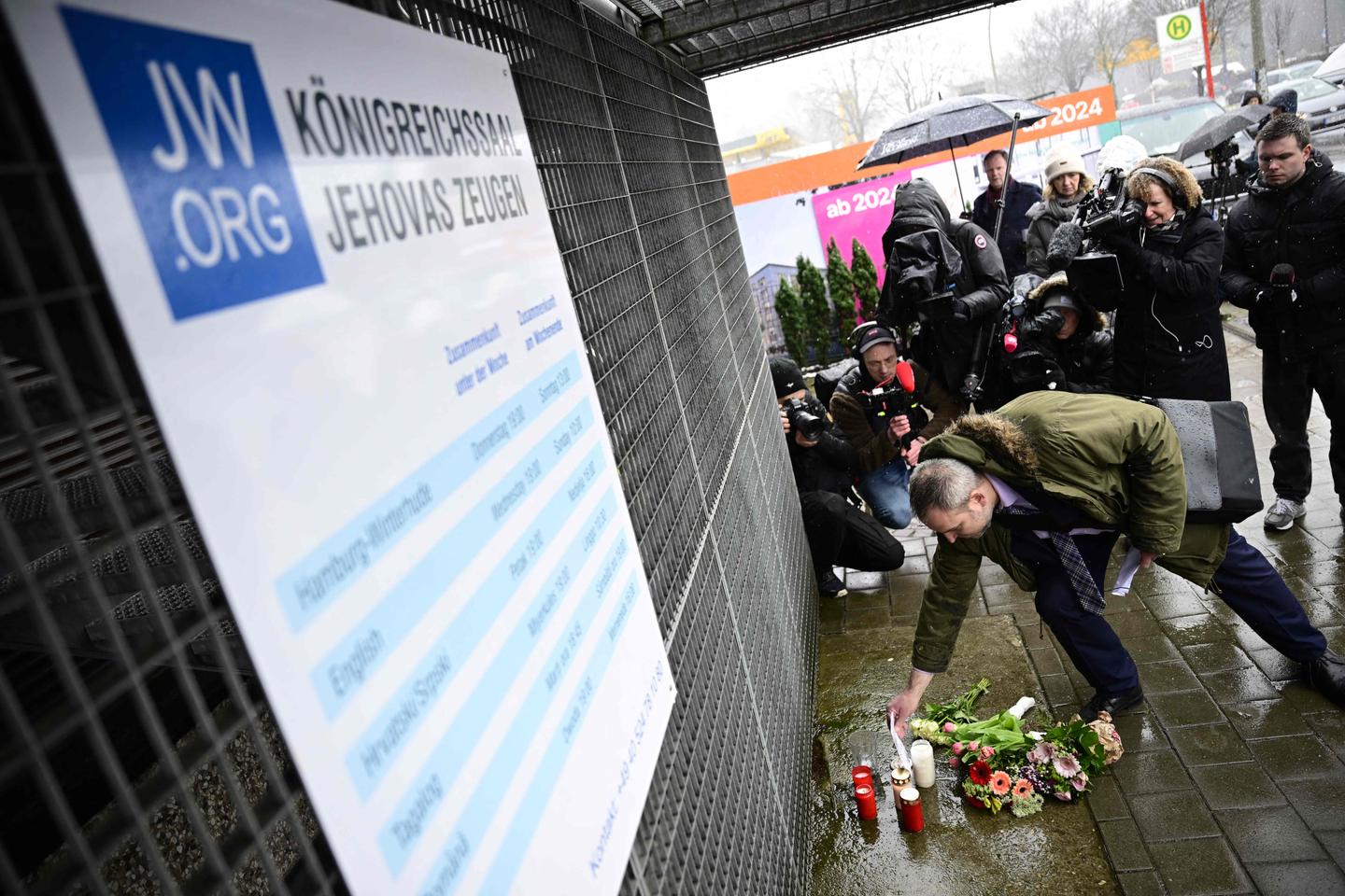 German gunman kills 6 at Hamburg Jehovah's Witnesses hall