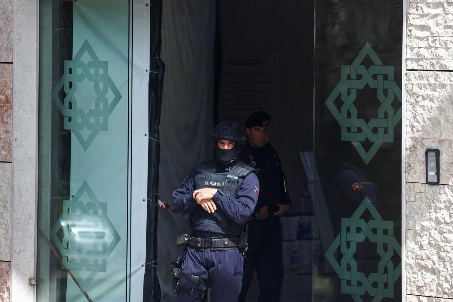 Knife attack in Lisbon Muslim center leaves 2 dead, several injured
