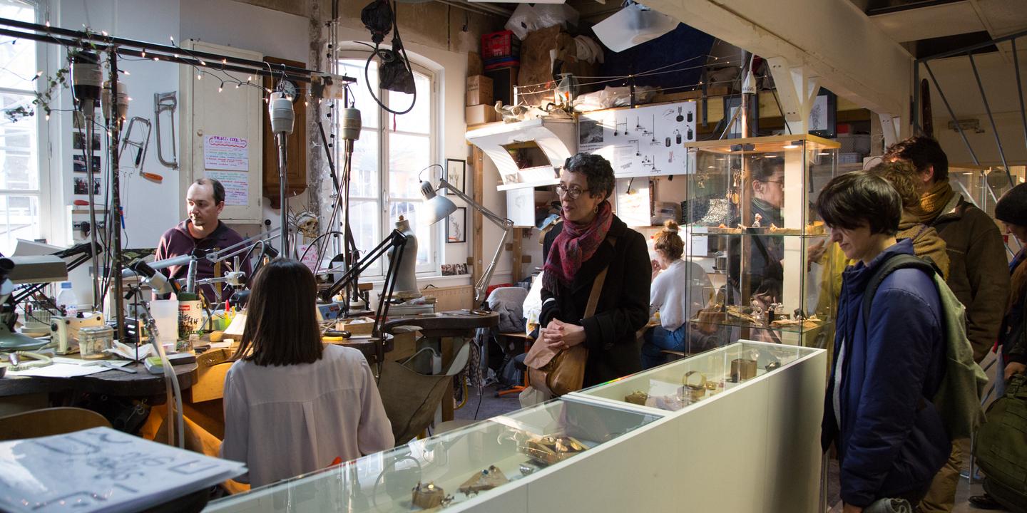 Les artisans d’art en quête d’aide et de relève